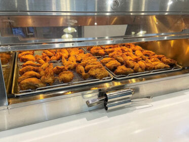 An All-You-Can-Eat KFC Buffet Has Opened In Tokyo