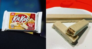 McDonald's Chocolate Pie Is Packed With Melted Chocolate Ready To Ooze Out