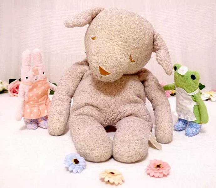 There's A Plushie Hospital In Japan That Restores “Sick” Plush Toys ...
