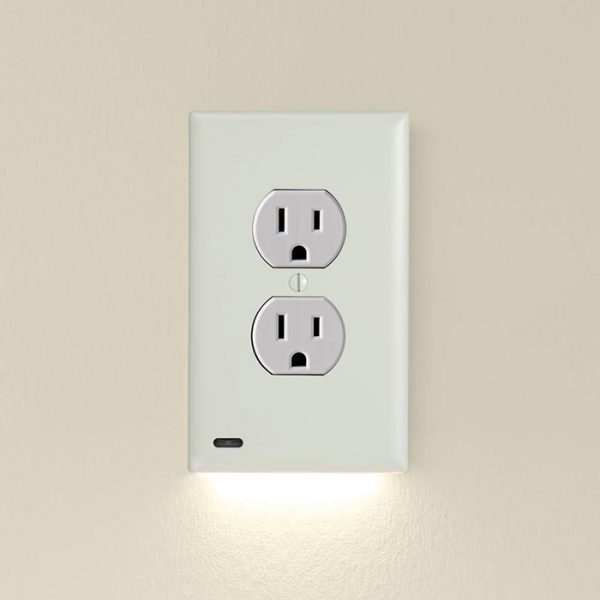 These Outlet Covers Double-Up As LED Night Lights And Require No DIY Skills