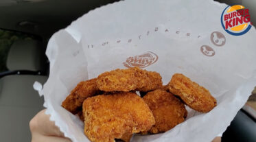 Loaded Cheddar Nuggets Have Been Spotted At Burger King And They Look ...