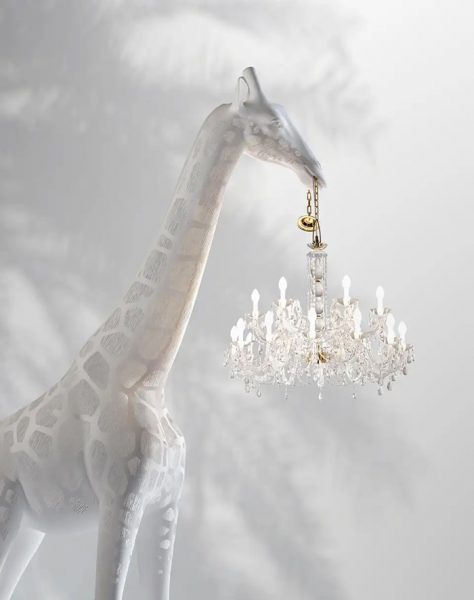 You Can Now Get Giraffes For Your Home That Carry Chandeliers In Their ...