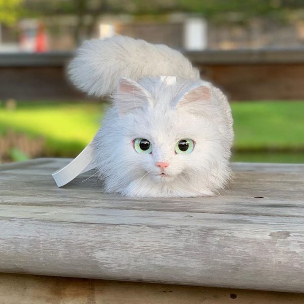 Japanese Artist Has Been Creating Cat-Shaped Bags And It's Actually ...