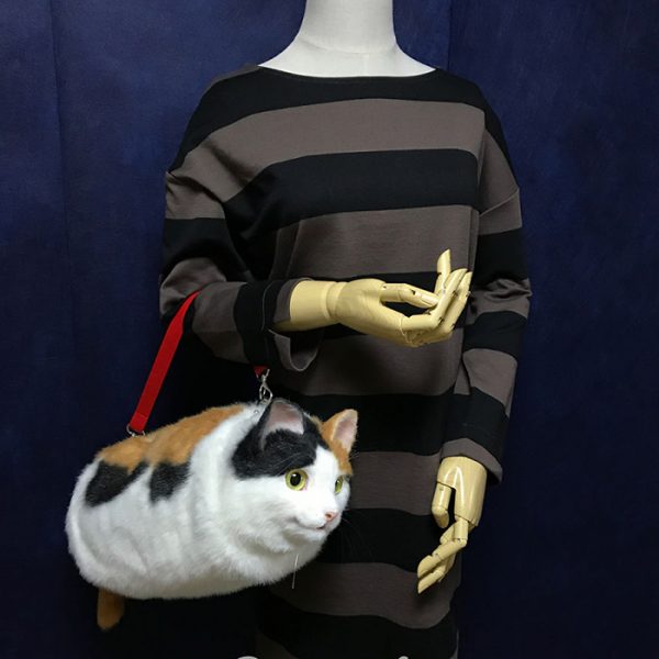 Japanese Artist Has Been Creating Cat-Shaped Bags And It's Actually ...