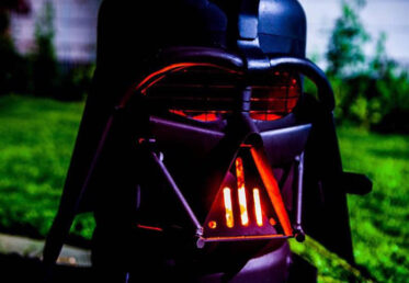 Let Darth Vader Use The Dark Side To Grill Your Food To Perfection