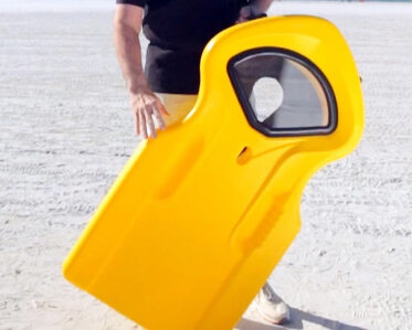 The "Zayak Sea Sled" Has A Built-In Window So You Can Explore ...