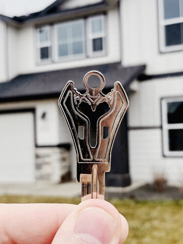 This Company Has All Sorts Of Sword-Shaped Key Designs Taking Your ...