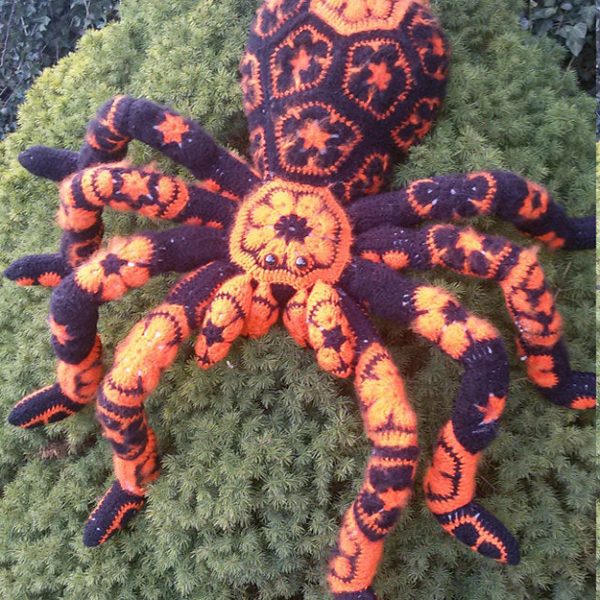 People Are Creating Giant Crochet Spiders And Now You Can Get The Patterns