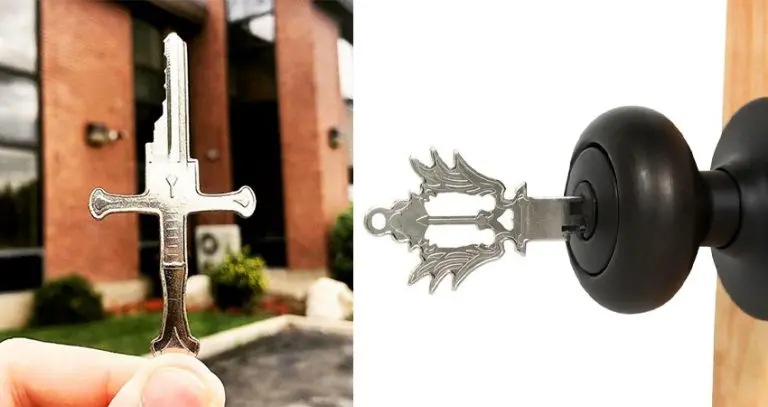 This Company Has All Sorts Of Sword-Shaped Key Designs Taking Your ...
