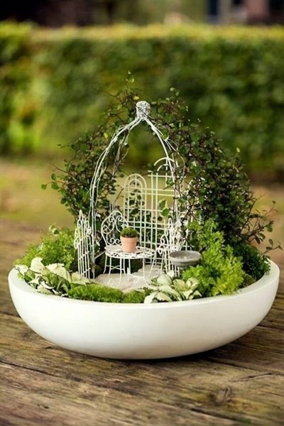 Teacup Gardens Are Becoming A Cute Trend - Here Are 20 Adorable Examples