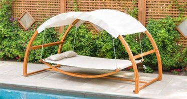 This Stylish 'Pod Bed' Is Perfect For Saving Space In Small Rooms