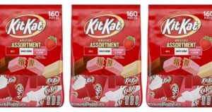 Kit Kat's New Limited-Edition Lemon Crisp Flavor Is A Taste Of Summertime