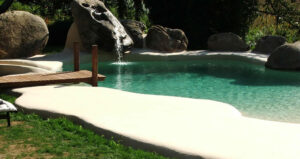 People Are Turning Their Backyards Into A Vacation Spot With 'Sand Pools'