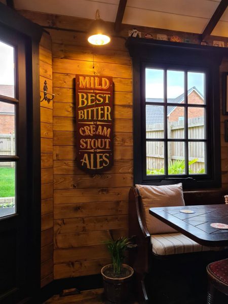 Husband And Wife Duo Built A Mini Pub In A Garden And Now Everyone ...