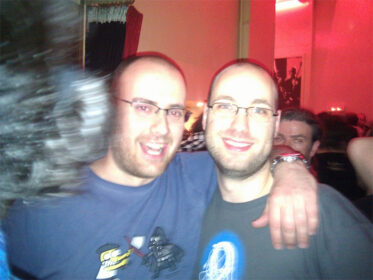 50 People Share The Time They Randomly Met Their Doppelgängers And It ...