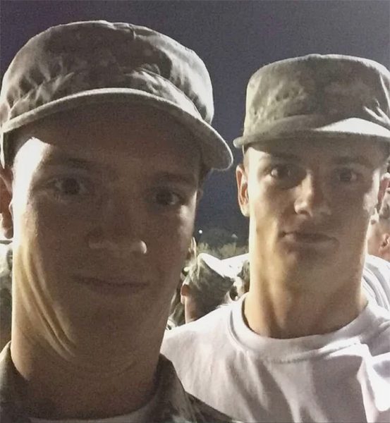 50 People Share The Time They Randomly Met Their Doppelgängers And It ...