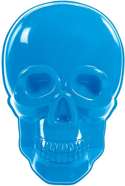 This Toy Skeleton Mold Kit Lets You Build A Sand Skeleton