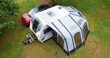The Bailey Discovery D4-2 Camper Trailer Comes With A Wrap-Around Tent ...