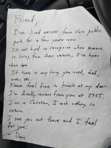 40 Wholesome Pics That Will Make You Feel Better About The World During ...