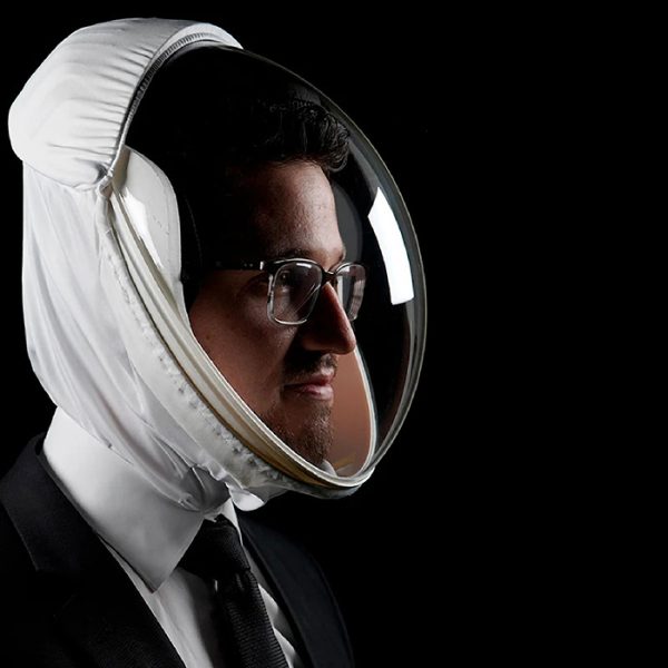 Designers Come Up With 'MicroClimate Air Helmet' That Filters Out COVID ...