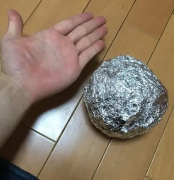 Who Can Create The Smoothest Ball From Aluminum Foil, Is A Current ...