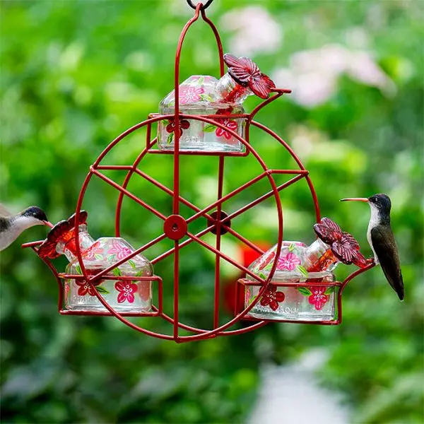 The Ferris Wheel Hummingbird Feeder Will Add Some Theme Park Vibes To ...