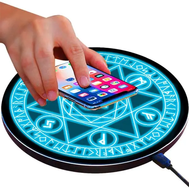 This Magical Wireless Charging Pad Looks Like Something Straight Out Of ...