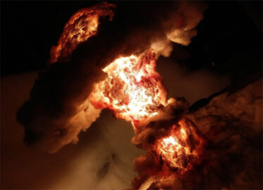 This Nuclear Bomb Explosion Lamp Might Just Be The Coolest Looking Lamp ...