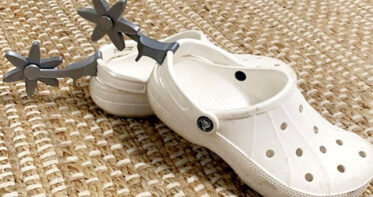 Spurs Exist That Attach To The Back Of Your Crocs