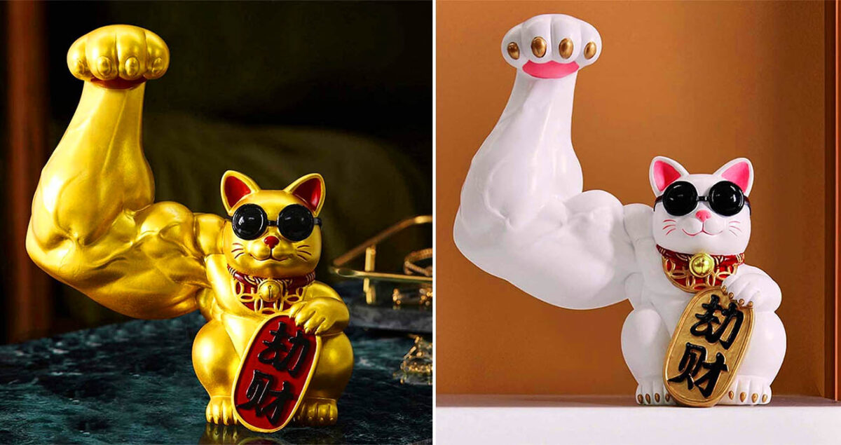 This (Maneki Neko) Waving Cat Statue Is Super Jacked