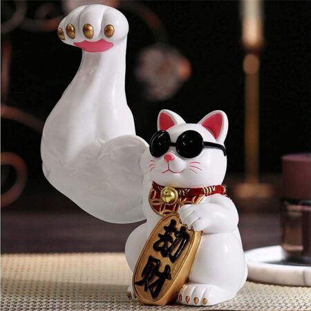 This (Maneki Neko) Waving Cat Statue Is Super Jacked