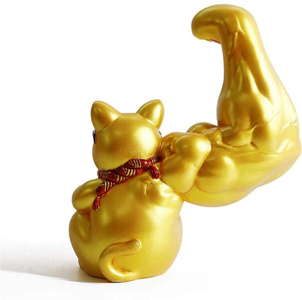 This (Maneki Neko) Waving Cat Statue Is Super Jacked