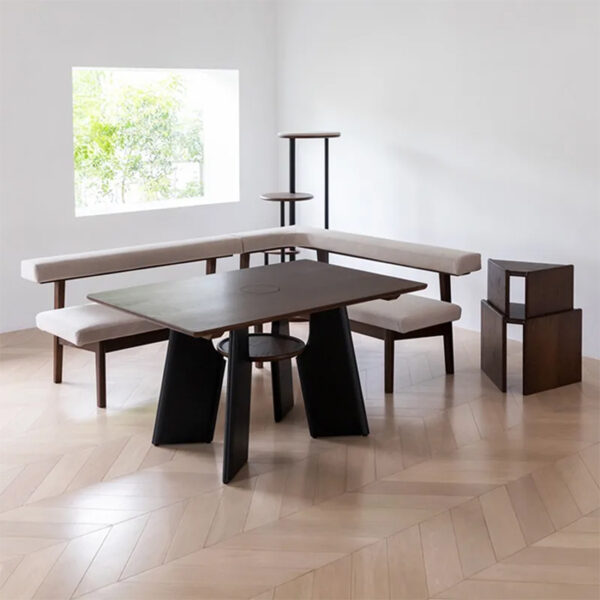 You Can Get A Table That Your Cat Can Sit At