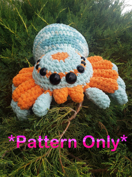 This Pattern Shows You How To Crochet Your Own Adorable Spider