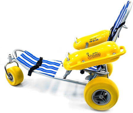 There's Now Floating Wheelchairs For The Beach That Make It Easier To ...