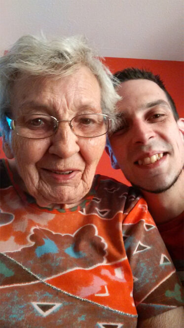 Things Old People Do That Make You Laugh, Cry Or Just Shake Your Head