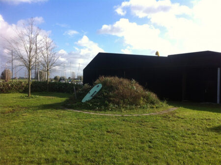 The "Ground Fridge" Can Store Food And Wine In Your Backyard